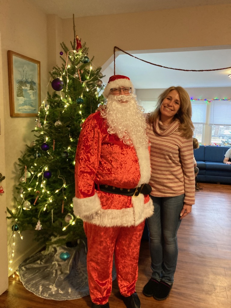Hedgerow House Holiday Party! - RISE Housing and Support Services